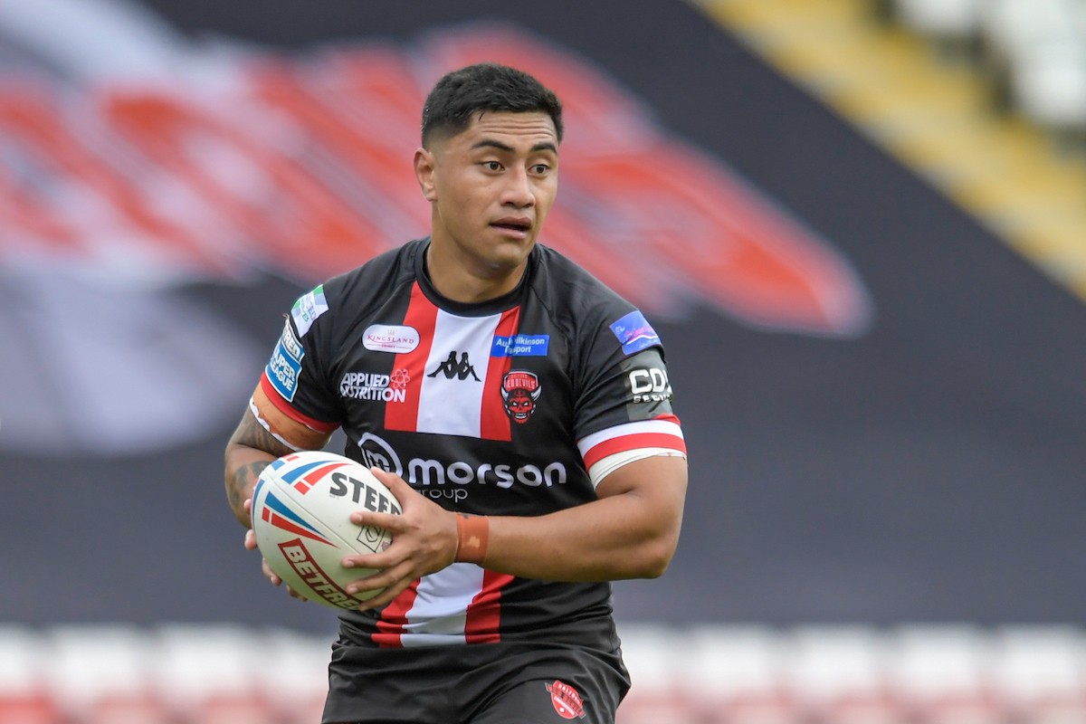 Leigh snap up Tonga star Ata Hingano from Salford Leigh snap up Tonga star Ata Hingano from Salford
