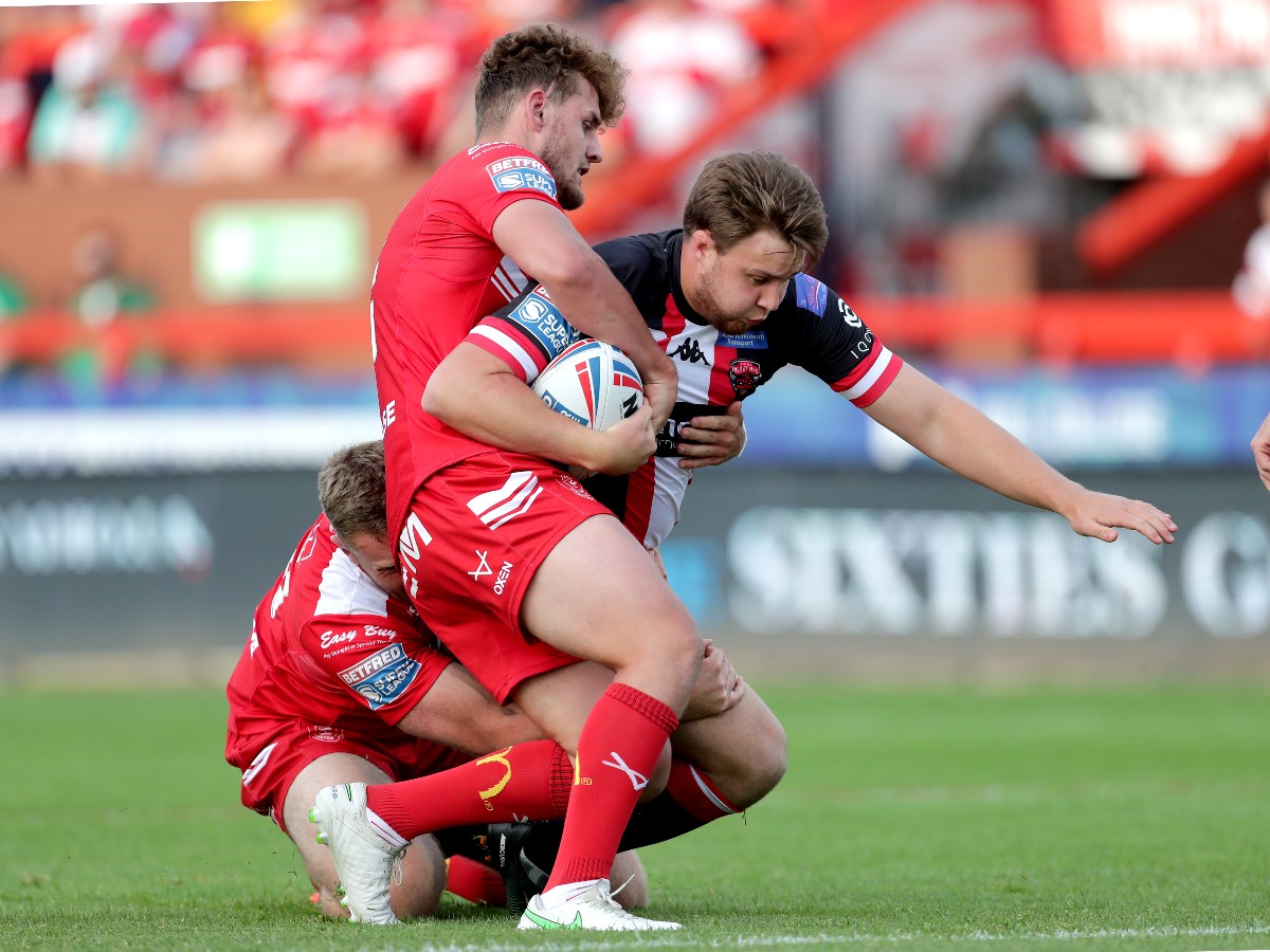 Widnes v Barrow: Salford duo named in Raiders team