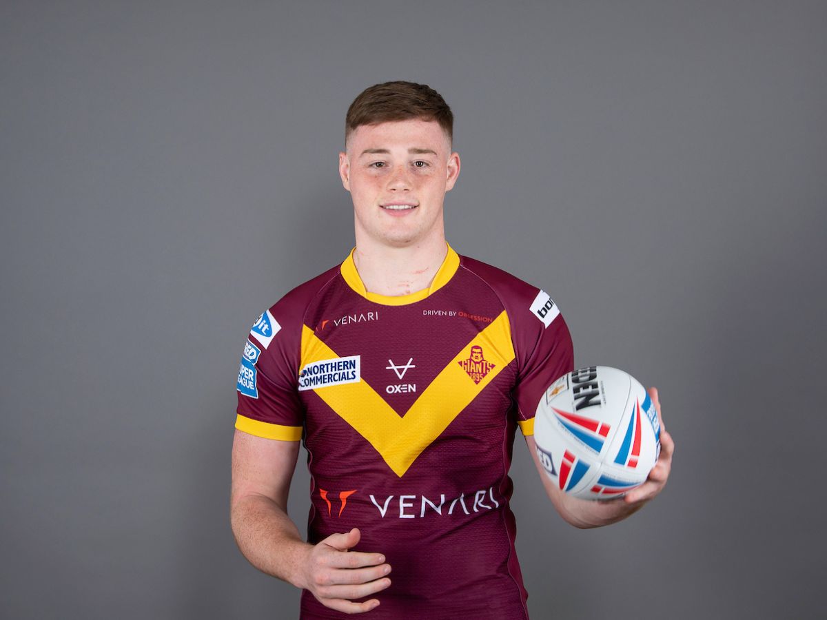 Huddersfield sweat on scans after new signing picks up injury