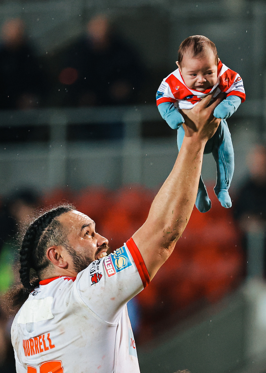 The 'fastest fat boy on the planet' helps St Helens prove a point