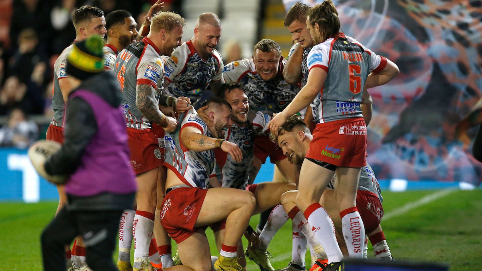 No mention of the 'R word' as Leigh show their play-off credentials